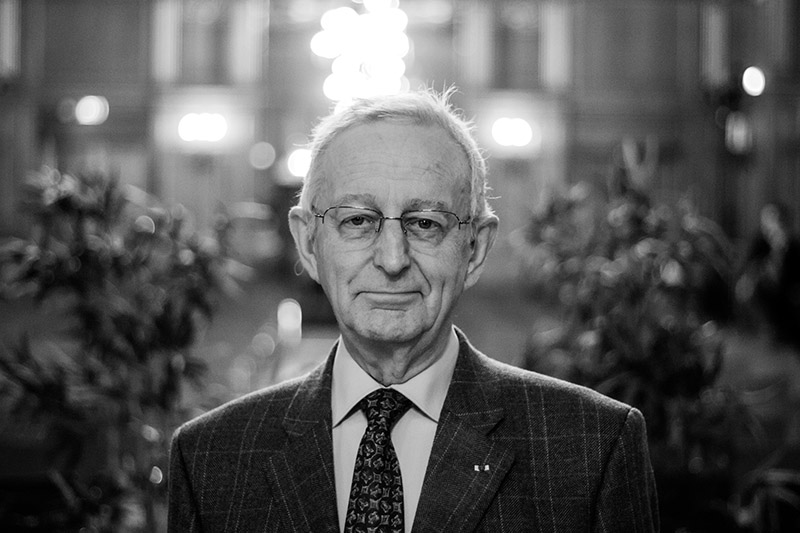 Michael Edwards élu à l'Académie Française > Alliance Internationale